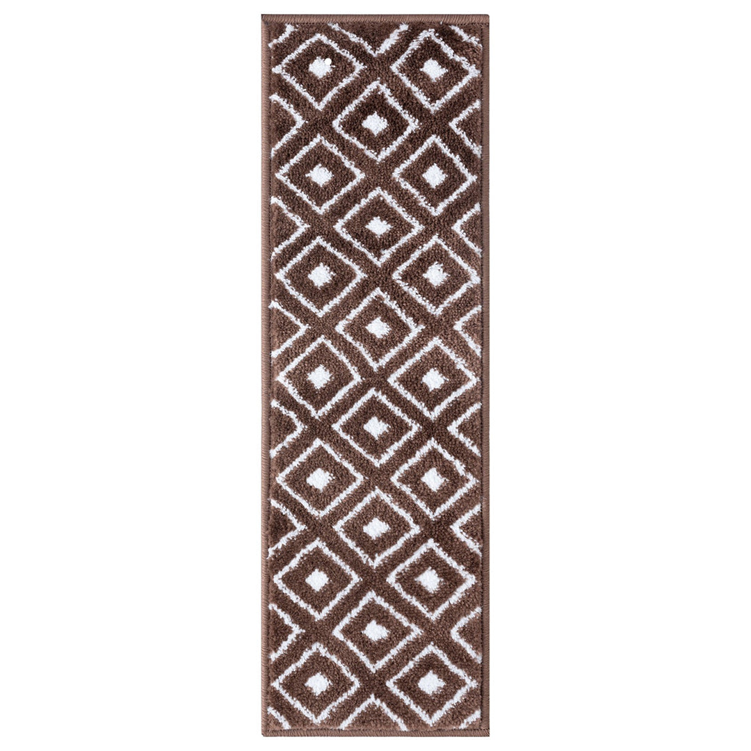 Valencia Brown Trellis Non-Slip Stair Treads Rug